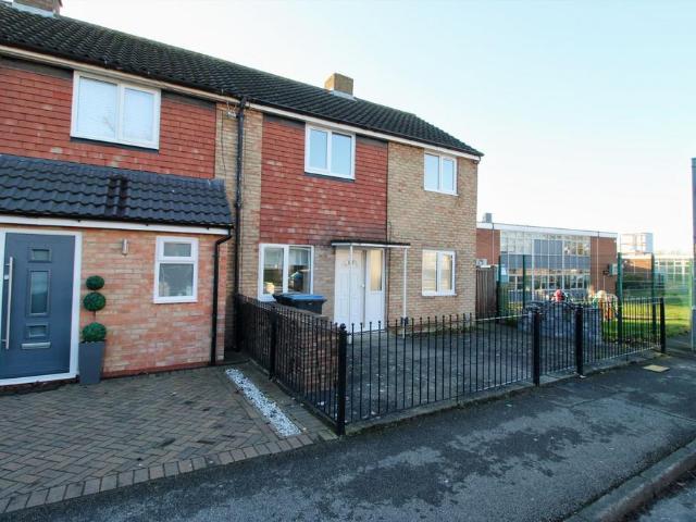 2 bedroom end of terrace house for sale