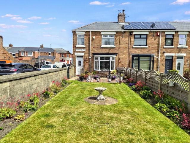 2 bedroom end of terrace house for sale
