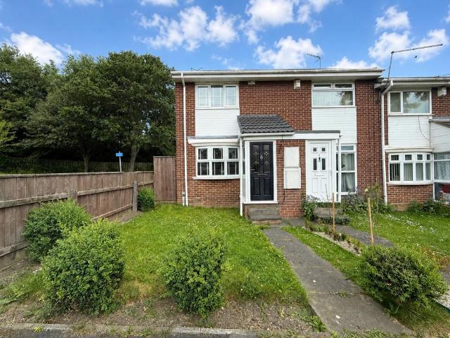 2 bedroom end of terrace house for sale
