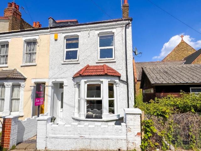 2 bedroom end of terrace house for sale