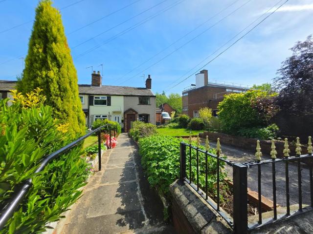 2 bedroom end of terrace house for sale