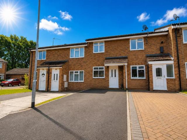 2 bedroom end of terrace house for sale