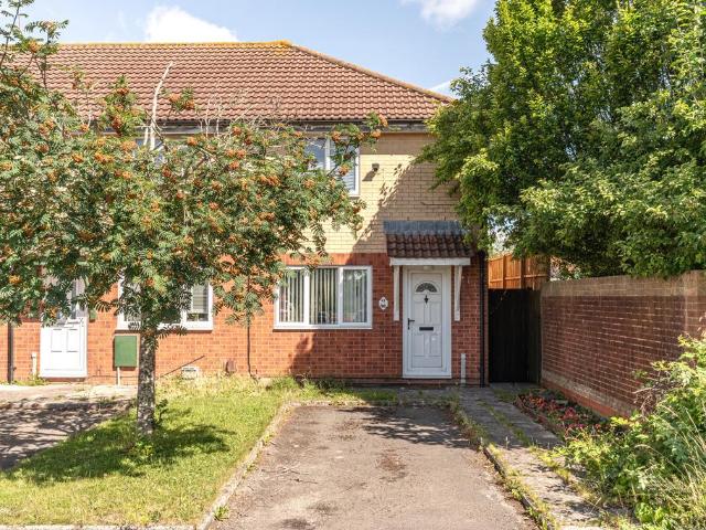 2 bedroom end of terrace house for sale