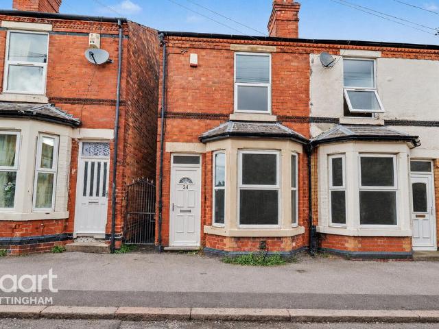 2 bedroom end of terrace house for sale