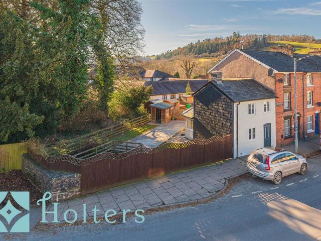 2 bedroom end of terrace house for sale