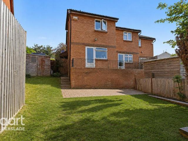 2 bedroom end of terrace house for sale