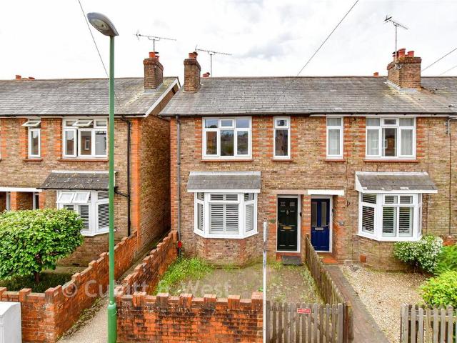 2 bedroom end of terrace house for sale