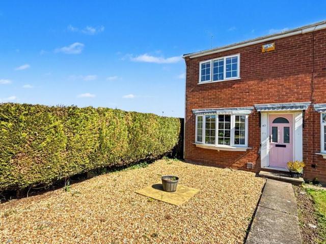 2 bedroom end of terrace house for sale