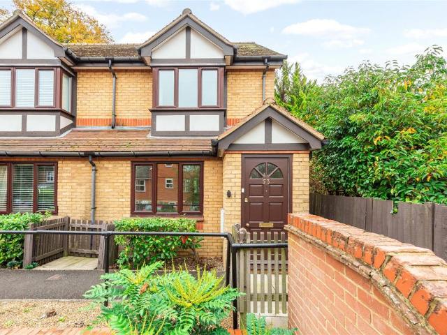 2 bedroom end of terrace house for sale