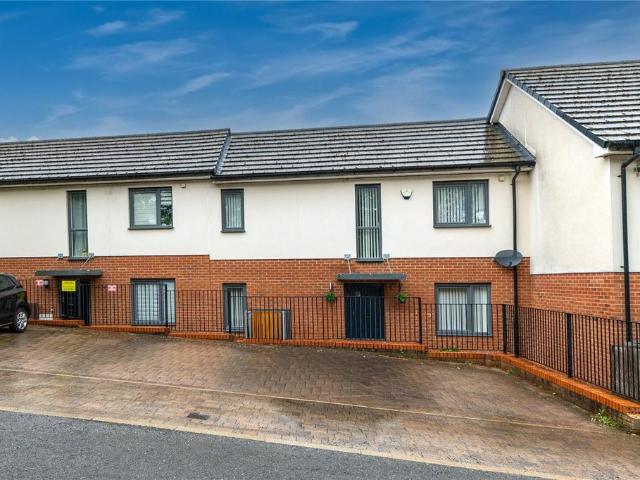 2 bedroom end of terrace house for sale