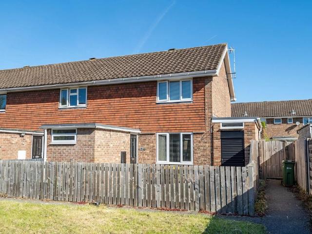 2 bedroom end of terrace house for sale