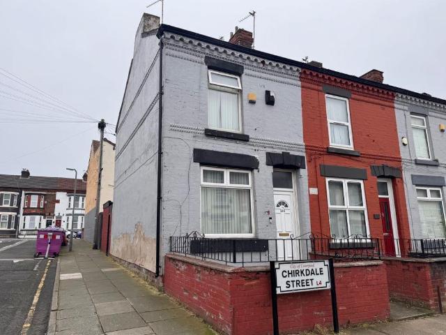 2 bedroom end of terrace house for sale