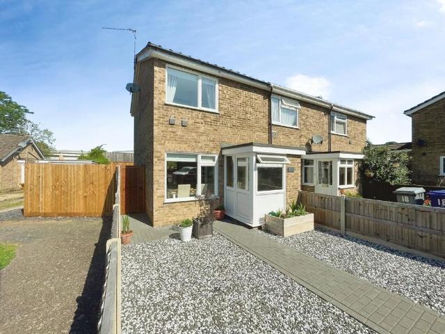 2 bedroom end of terrace house for sale
