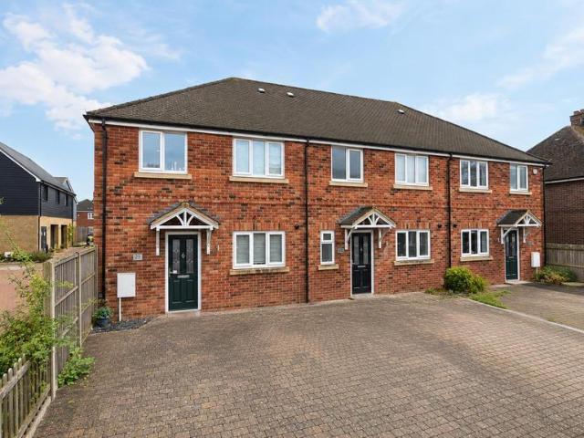 2 bedroom end of terrace house for sale