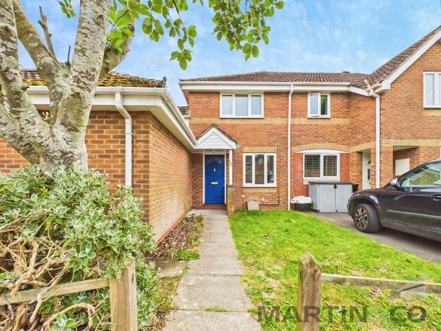 2 bedroom end of terrace house for sale