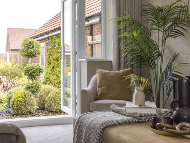 2 bedroom end of terrace house for sale