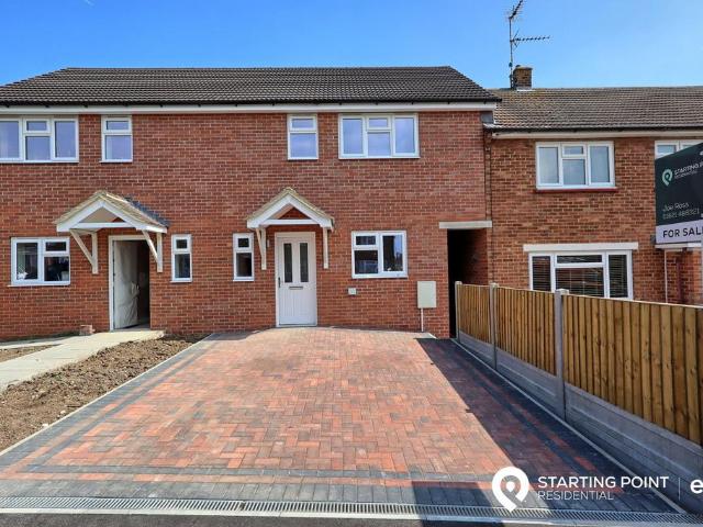 2 bedroom terraced house for sale