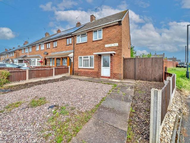2 bedroom end of terrace house for sale