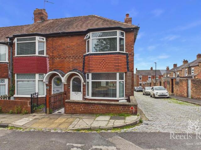2 bedroom end of terrace house for sale