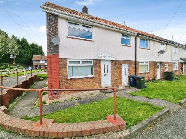 2 bedroom end of terrace house for sale