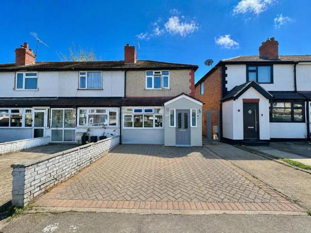 2 bedroom end of terrace house for sale