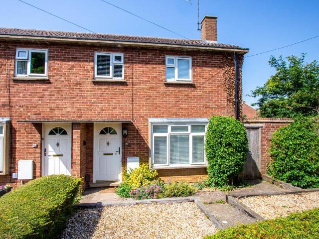 2 bedroom end of terrace house for sale