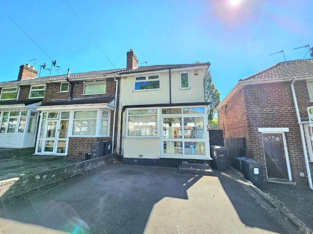 2 bedroom end of terrace house for sale