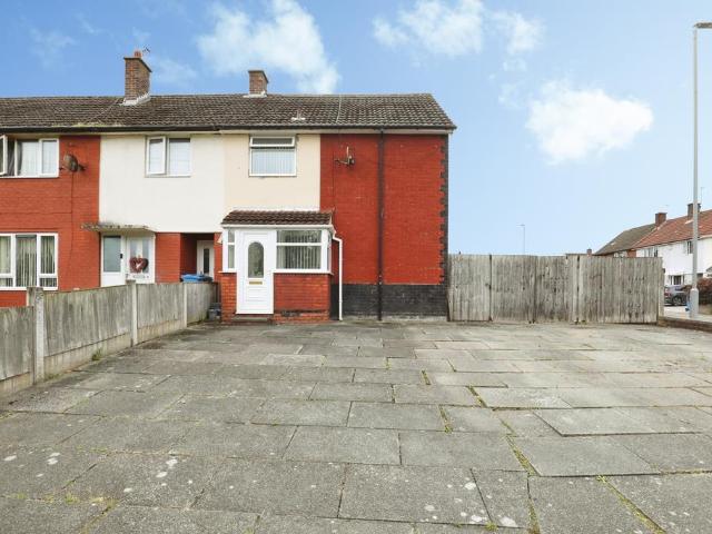 2 bedroom end of terrace house for sale