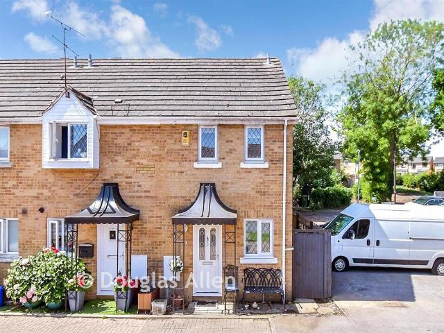 2 bedroom end of terrace house for sale