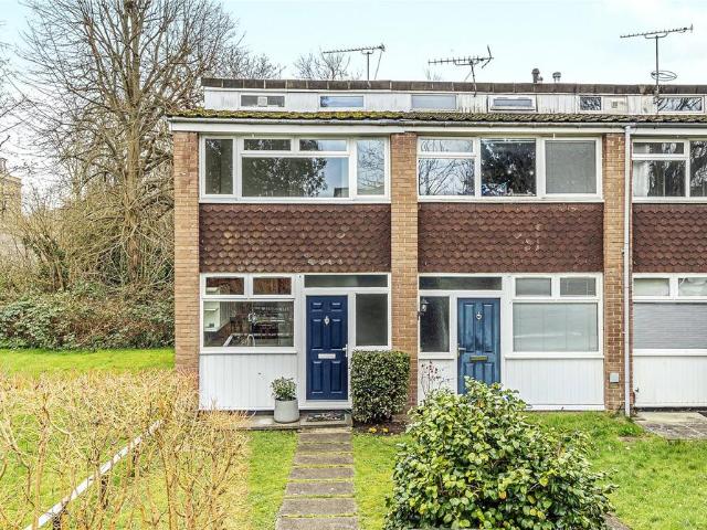 2 bedroom end of terrace house for sale