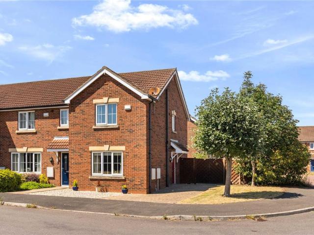 2 bedroom end of terrace house for sale
