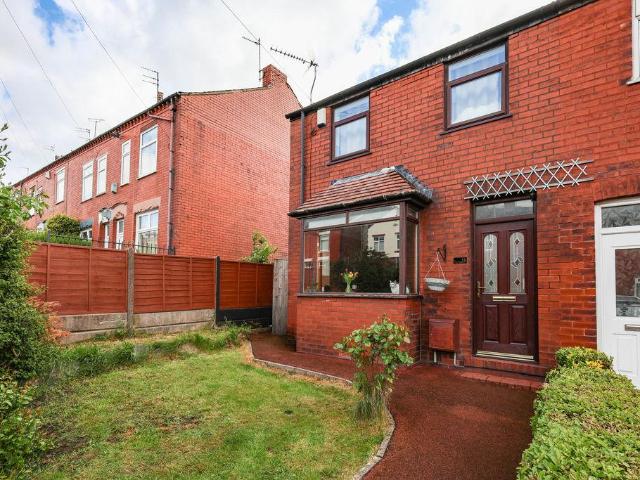 2 bedroom end of terrace house for sale