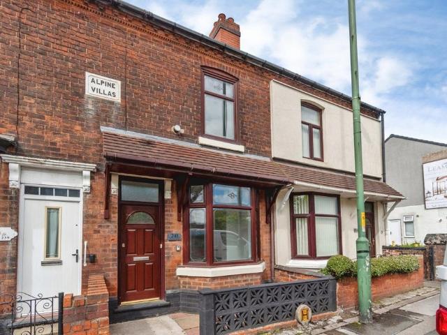 2 bedroom end of terrace house for sale