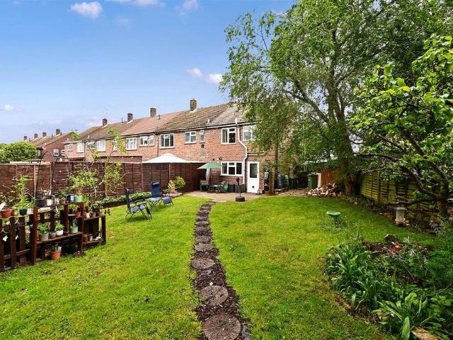 2 bedroom end of terrace house for sale