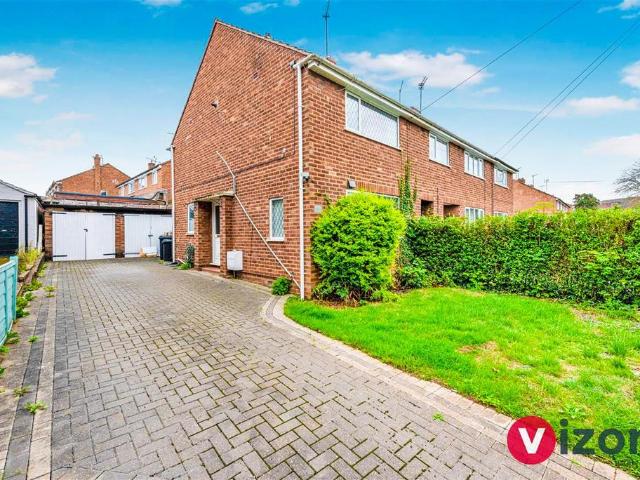 2 bedroom end of terrace house for sale