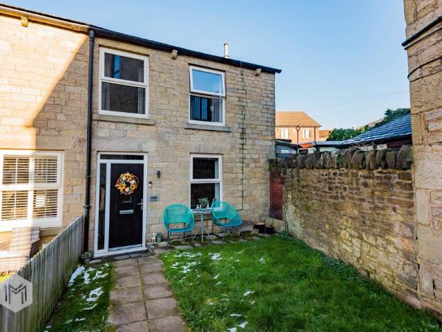 2 bedroom end of terrace house for sale