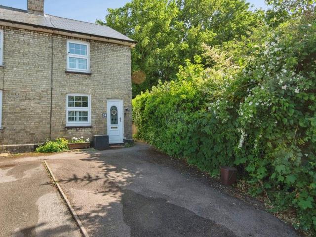 2 bedroom end of terrace house for sale