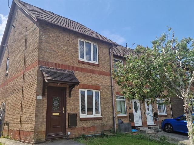 2 bedroom end of terrace house for sale
