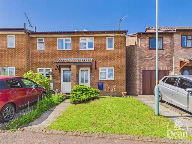 2 bedroom end of terrace house for sale
