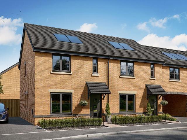 2 bedroom end of terrace house for sale