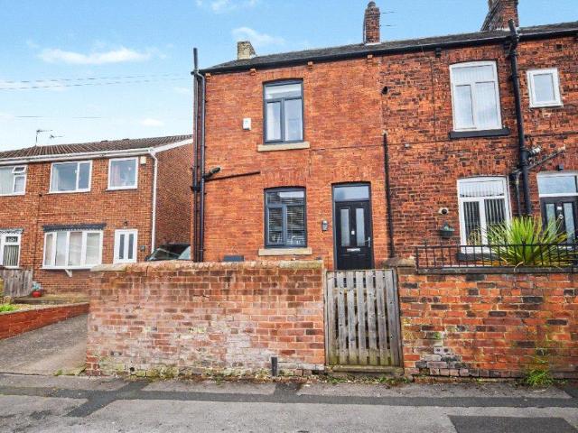 2 bedroom end of terrace house for sale