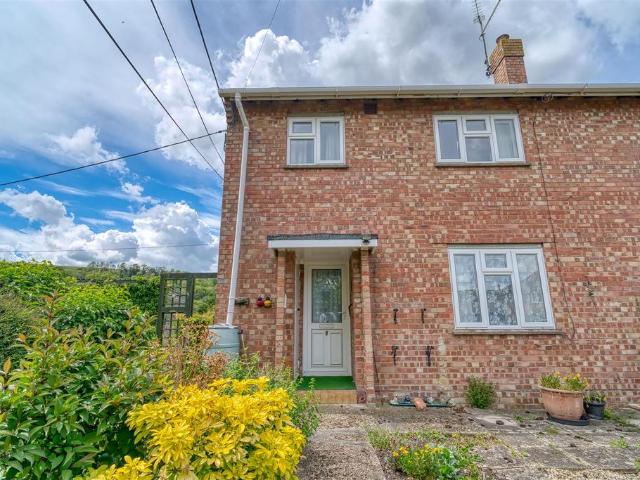 2 bedroom end of terrace house for sale