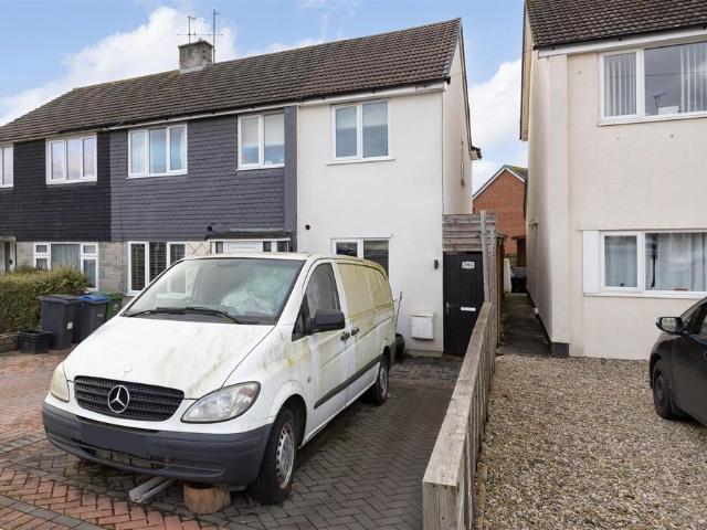 2 bedroom end of terrace house for sale