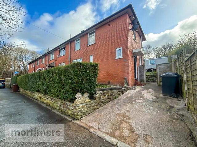2 bedroom end of terrace house for sale