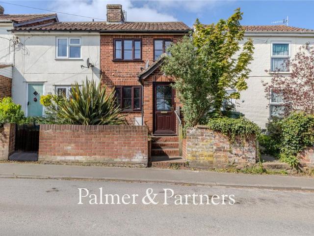 2 bedroom end of terrace house for sale