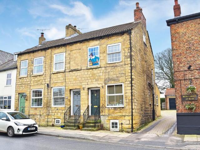 2 bedroom end of terrace house for sale