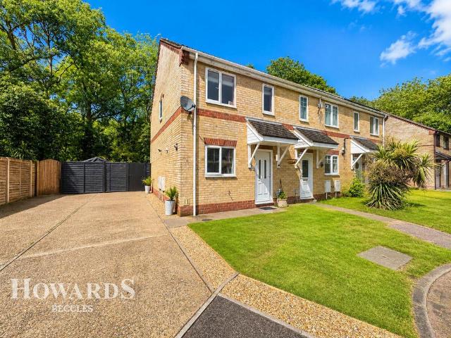 2 bedroom end of terrace house for sale