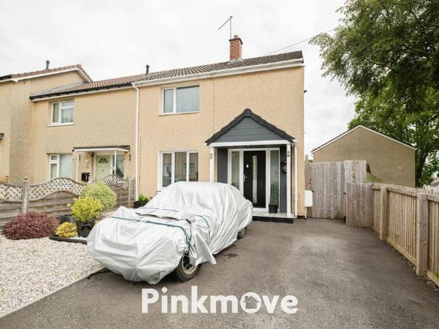 2 bedroom end of terrace house for sale