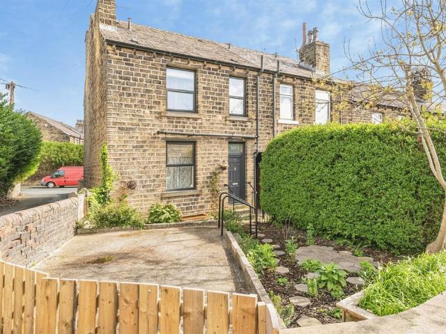 2 bedroom end of terrace house for sale