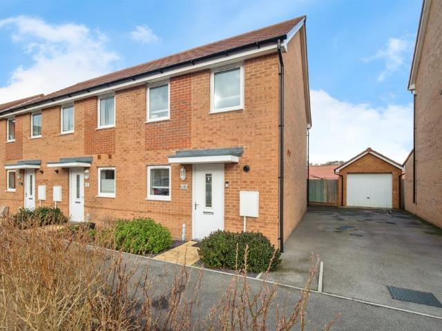 2 bedroom end of terrace house for sale